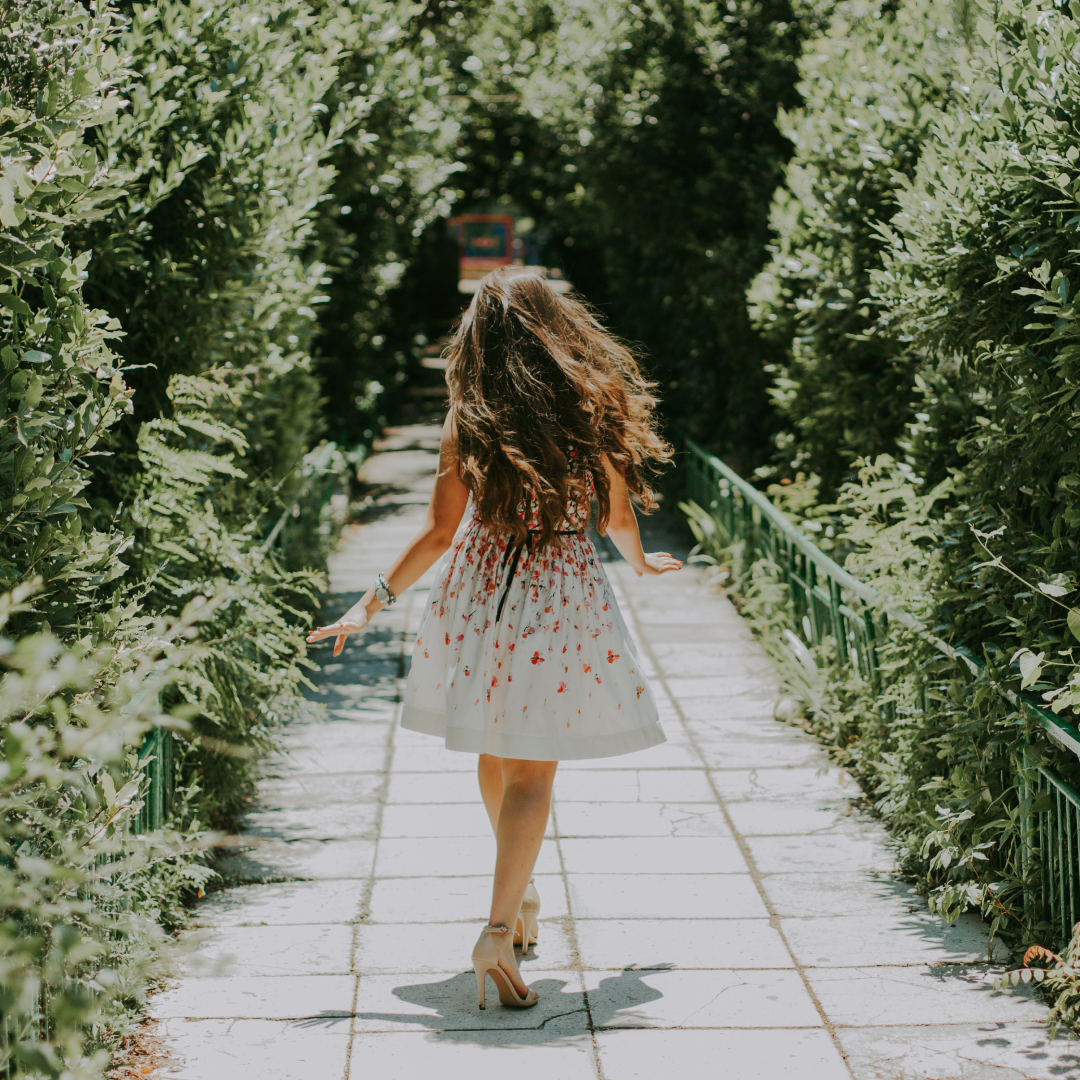 Green Screen Remover using AI for Instant Results