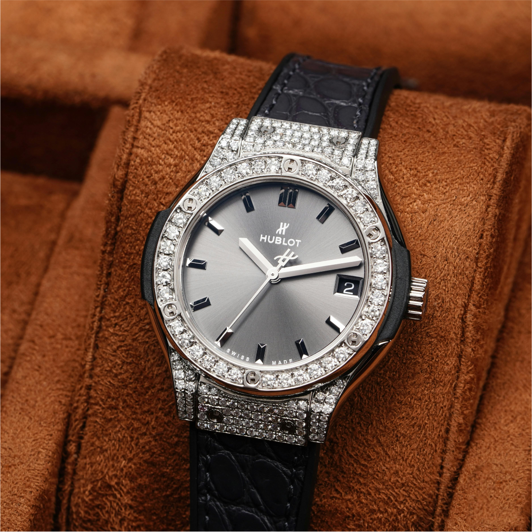 Blur Background Using Ai Instant Photo Blur Background Tool